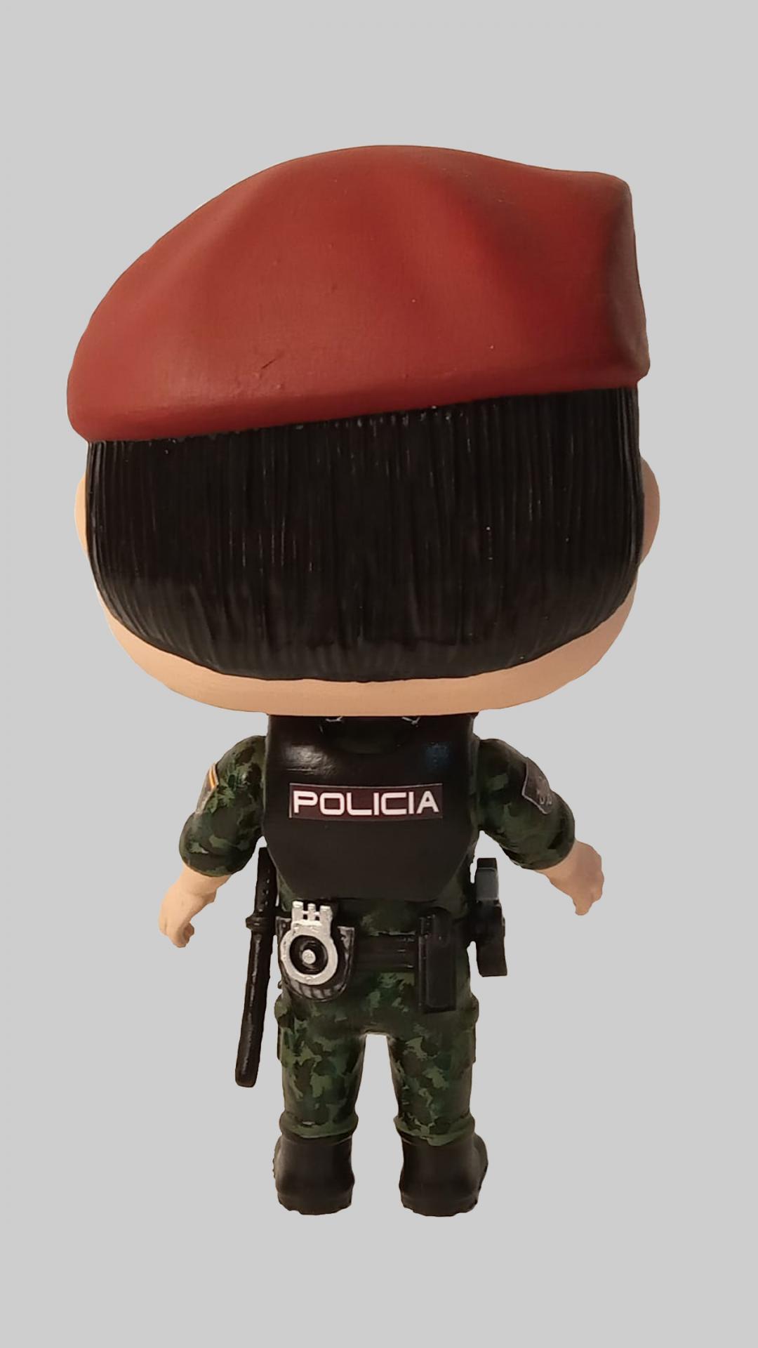 Funcops Policía Nacional con uniforme de camuflaje del GEO Grupo ...